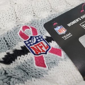 New Era | Accessories | Rare Nfl Bca Breast Cancer Awareness Cable Knit ...